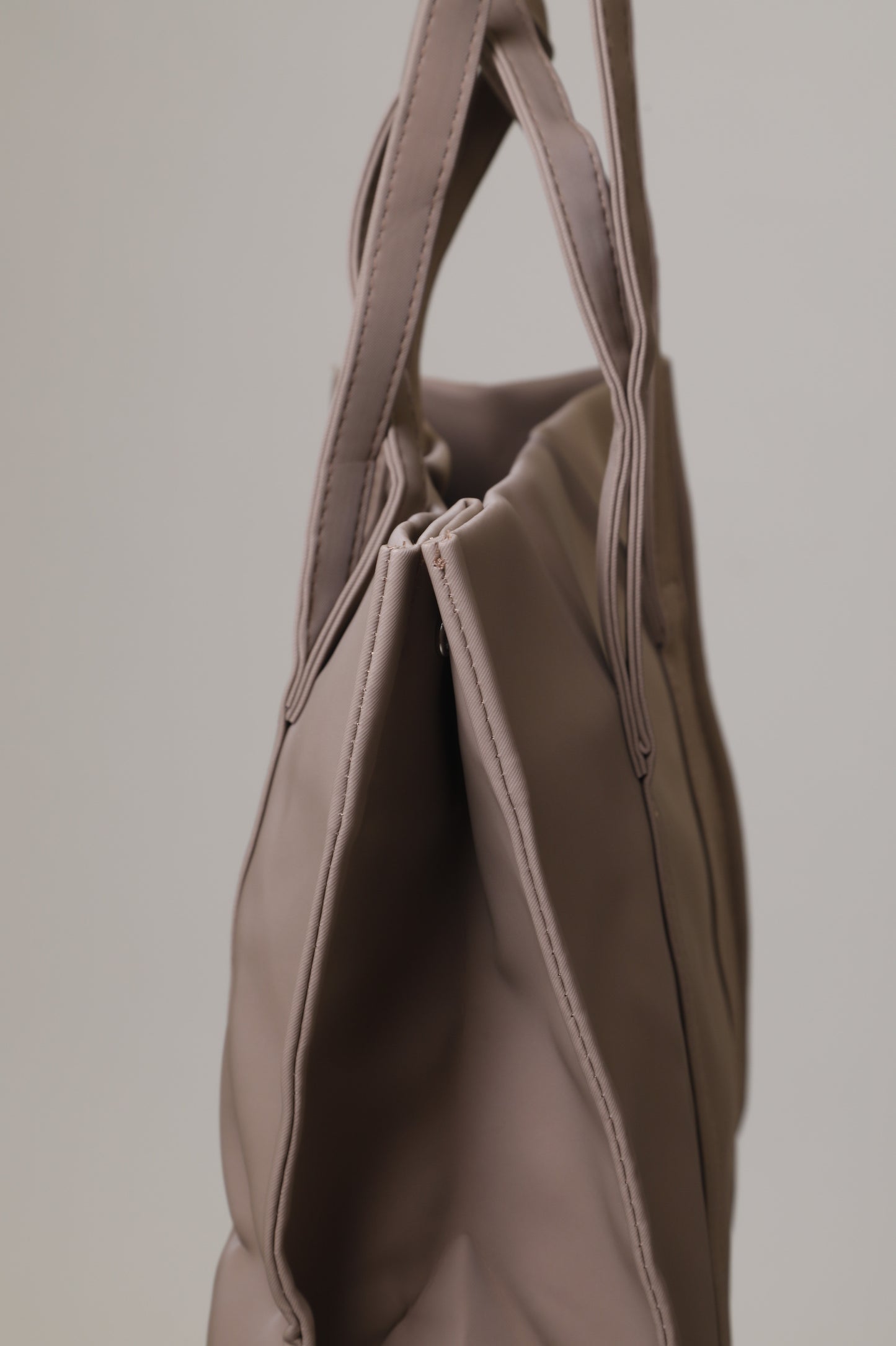 Leyla Bag - Dark Beige – Dione Beirut